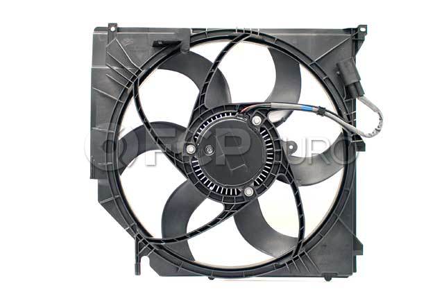 BMW Engine Cooling Fan Assembly - Genuine BMW 17113452509 | FCP Euro